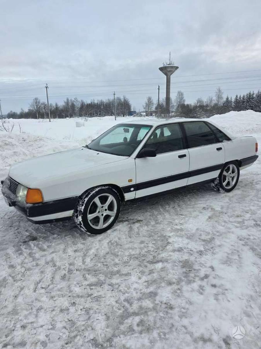 White Audi 100 1990 in Silale, with an engine capacity of 2.00 L and mileage of 160 thousand km for 1400 €, photo 2 on AUTOMOTO.COM.LV