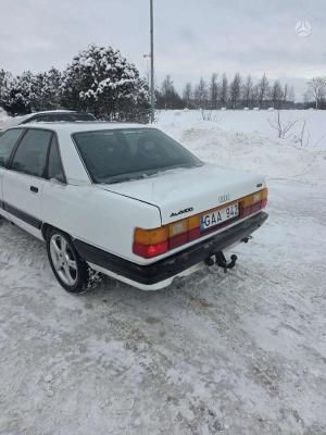 White Audi 100 1990 in Silale, with an engine capacity of 2.00 L and mileage of 160 thousand km for 1400 €, photo 5 on AUTOMOTO.COM.LV