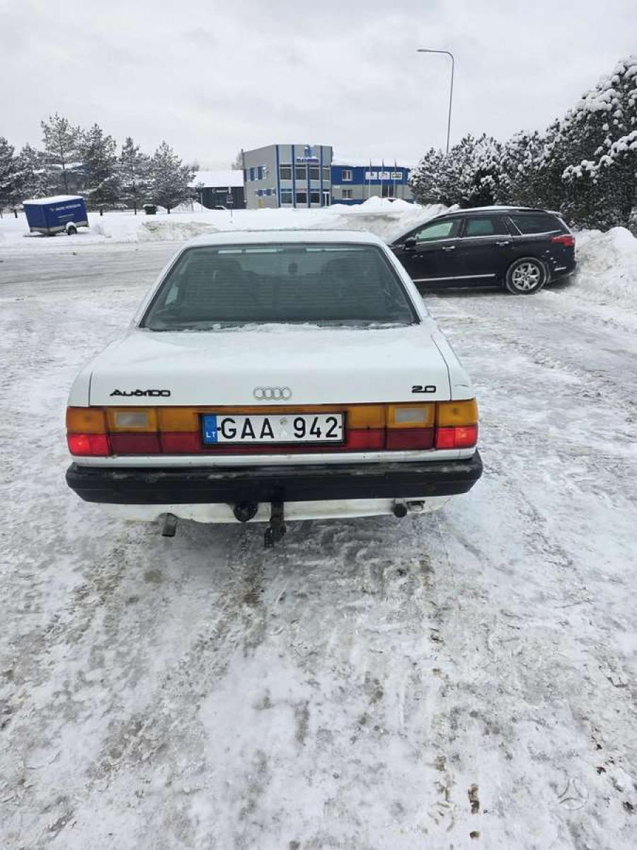 White Audi 100 1990 in Silale, with an engine capacity of 2.00 L and mileage of 160 thousand km for 1400 €, photo 6 on AUTOMOTO.COM.LV