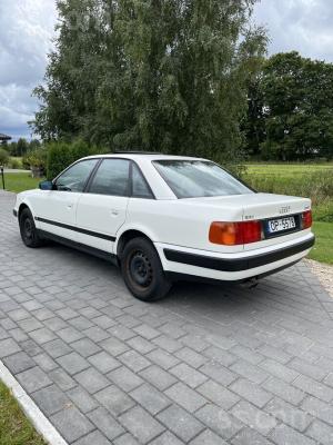 Balts Audi 100 2003 Ogre, ar dzinēja tilpumu 2.60 L un nobraukumu 229 tūkst. km par 4900 €, foto 4 vietnē AUTOMOTO.COM.LV