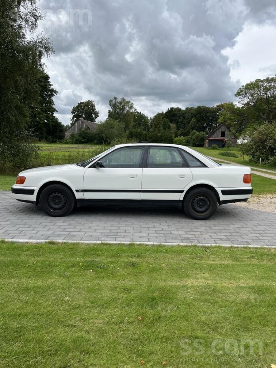 Balts Audi 100 2003 Ogre, ar dzinēja tilpumu 2.60 L un nobraukumu 229 tūkst. km par 4900 €, foto 6 vietnē AUTOMOTO.COM.LV