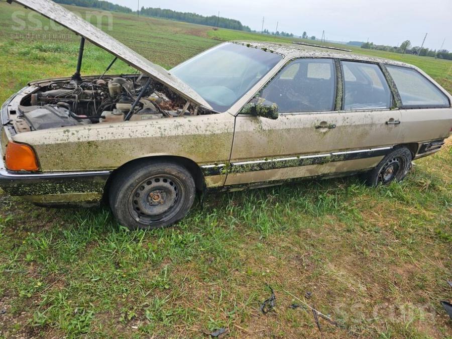 Dzeltens Audi 100 1984 Gulbene, ar dzinēja tilpumu 2.20 L un nobraukumu 384 tūkst. km par 300 €, foto 3 vietnē AUTOMOTO.COM.LV