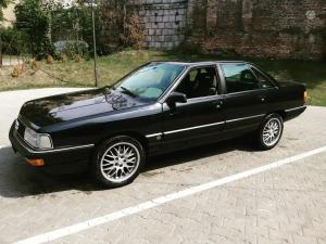 Black Audi 200 1989 in Riga, with an engine capacity of 2.23 L and mileage of 235 thousand km for 9900 €, photo 3 on AUTOMOTO.COM.LV