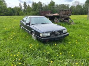Blue Audi 200 1987 in Jekabpils, with an engine capacity of 2.20 L and mileage of 262 thousand km for 4000 €, photo  on AUTOMOTO.COM.LV