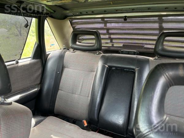 Blue Audi 200 1987 in Jekabpils, with an engine capacity of 2.20 L and mileage of 262 thousand km for 4000 €, photo 6 on AUTOMOTO.COM.LV