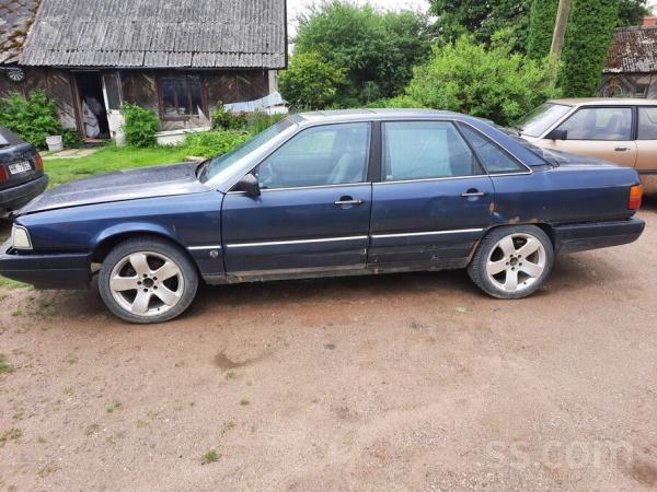 Blue Audi 200 1987 in Jekabpils, with an engine capacity of 2.20 L and mileage of 262 thousand km for 3000 €, photo 10 on AUTOMOTO.COM.LV