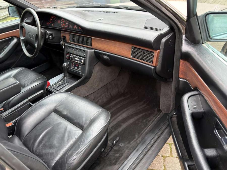 Brūns Audi 200 1988 Viļņa, ar dzinēja tilpumu 2.23 L un nobraukumu 117 tūkst. km par 4500 €, foto 15 vietnē AUTOMOTO.COM.LV