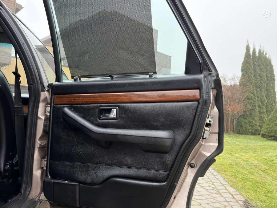 Brūns Audi 200 1988 Viļņa, ar dzinēja tilpumu 2.23 L un nobraukumu 117 tūkst. km par 4500 €, foto 16 vietnē AUTOMOTO.COM.LV