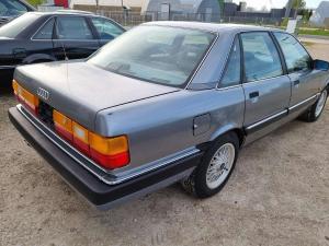 Pelēks Audi 200 1989 Pelva, ar dzinēja tilpumu 2.23 L un nobraukumu 226 tūkst. km par 17500 €, foto 3 vietnē AUTOMOTO.COM.LV