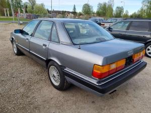 Pelēks Audi 200 1989 Pelva, ar dzinēja tilpumu 2.23 L un nobraukumu 226 tūkst. km par 17500 €, foto 4 vietnē AUTOMOTO.COM.LV