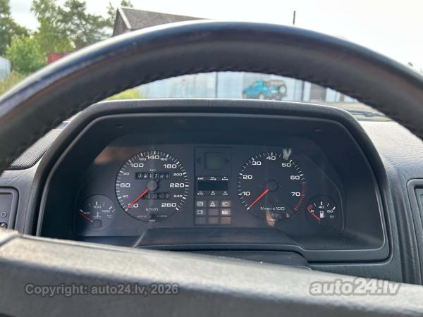 Audi 200 1986 in Tallinn on AUTOMOTO.COM.LV Audi 200 1986 in Tallinn, with an engine capacity of 2.10 L and mileage of 92 thousand km for 8500 €, photo 10 on AUTOMOTO.COM.LV