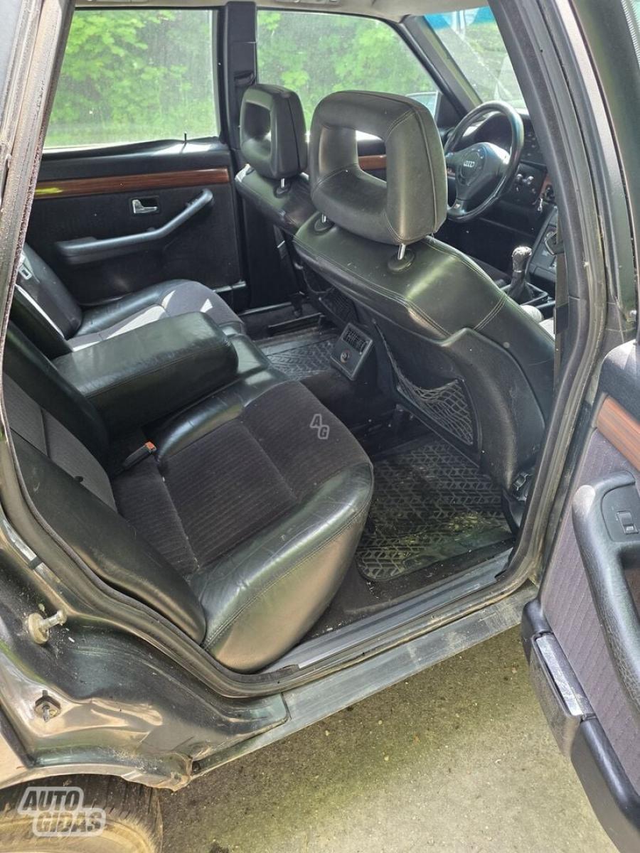 Audi 200 1989 Viļņa, ar dzinēja tilpumu 2.00 L un nobraukumu 200 tūkst. km par 2300 €, foto 9 vietnē AUTOMOTO.COM.LV