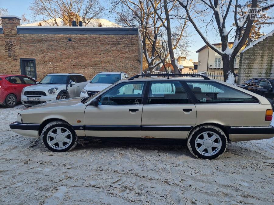 Audi 200 1990 in Vilnius, with an engine capacity of 2.20 L and mileage of 285 thousand km for 10900 €, photo 3 on AUTOMOTO.COM.LV