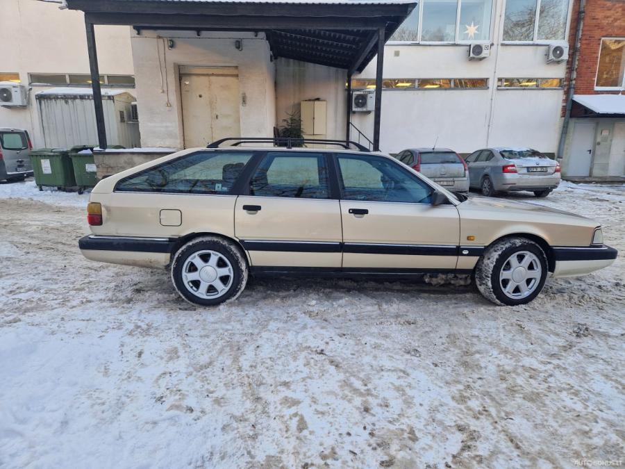 Audi 200 1990 in Vilnius, with an engine capacity of 2.20 L and mileage of 285 thousand km for 10900 €, photo 2 on AUTOMOTO.COM.LV