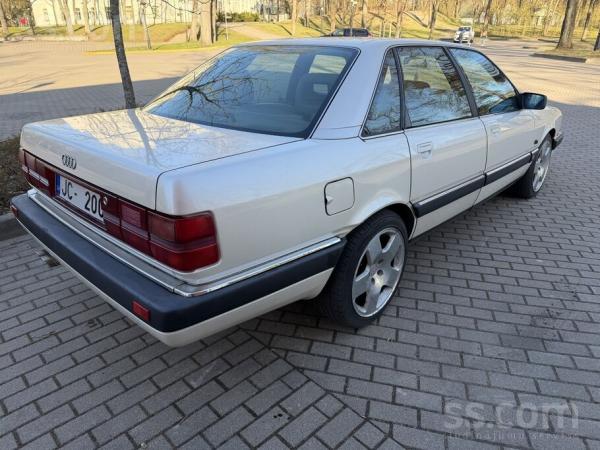 White Audi 200 1990 in Riga, with an engine capacity of 2.20 L and mileage of 0 thousand km for 10550 €, photo 3 on AUTOMOTO.COM.LV