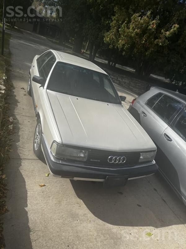 White Audi 200 1991 in Riga, with an engine capacity of 2.20 L and mileage of 155 thousand km for 15500 €, photo 7 on AUTOMOTO.COM.LV