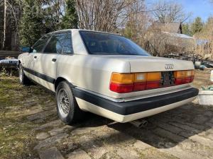 White Audi 200 1991 in Riga, with an engine capacity of 2.20 L and mileage of 155 thousand km for 13500 €, photo  on AUTOMOTO.COM.LV
