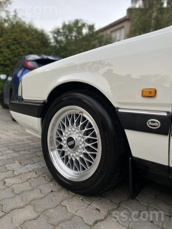 White Audi 200 1991 in Riga, with an engine capacity of 2.20 L and mileage of 177 thousand km for 22500 €, photo 2 on AUTOMOTO.COM.LV