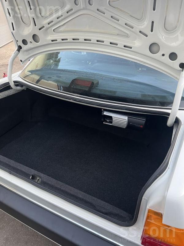 White Audi 200 1991 in Riga, with an engine capacity of 2.20 L and mileage of 177 thousand km for 22500 €, photo 6 on AUTOMOTO.COM.LV