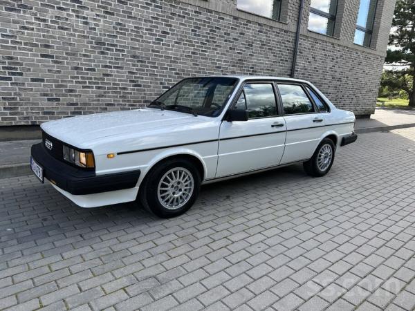 White Audi 4000 1984 in Tukums, with an engine capacity of 2.20 L and mileage of 228 thousand km for 15990 €, photo 5 on AUTOMOTO.COM.LV