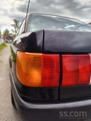 Melns Audi 80 1989 Rīga, ar dzinēja tilpumu 2.00 L un nobraukumu 303 tūkst. km par 1180 €, foto 8 vietnē AUTOMOTO.COM.LV