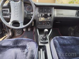 Melns Audi 80 1989 Rīga, ar dzinēja tilpumu 2.00 L un nobraukumu 303 tūkst. km par 1180 €, foto 13 vietnē AUTOMOTO.COM.LV