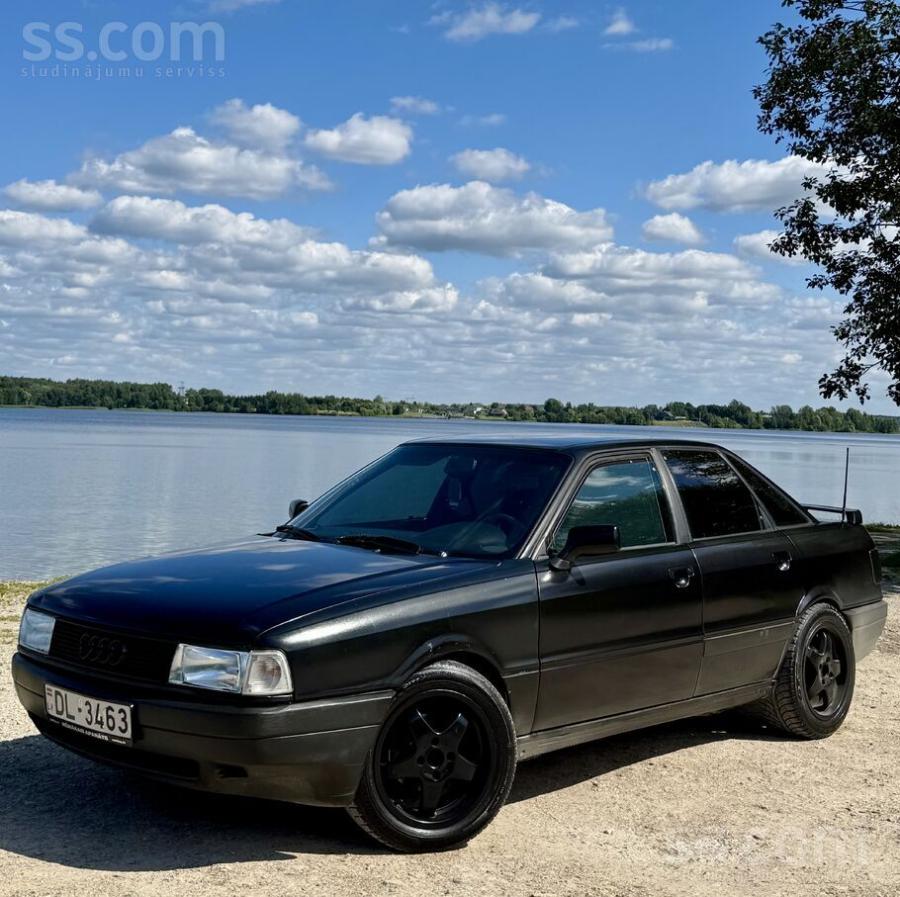 Melns Audi 80 1989 Rīga, ar dzinēja tilpumu 1.80 L un nobraukumu 280 tūkst. km par 1695 €, foto 1 vietnē AUTOMOTO.COM.LV