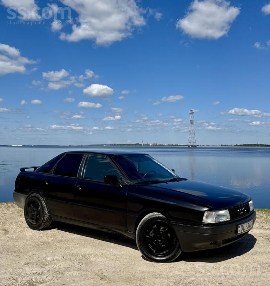 Melns Audi 80 1989 Rīga, ar dzinēja tilpumu 1.80 L un nobraukumu 280 tūkst. km par 1695 €, foto 3 vietnē AUTOMOTO.COM.LV