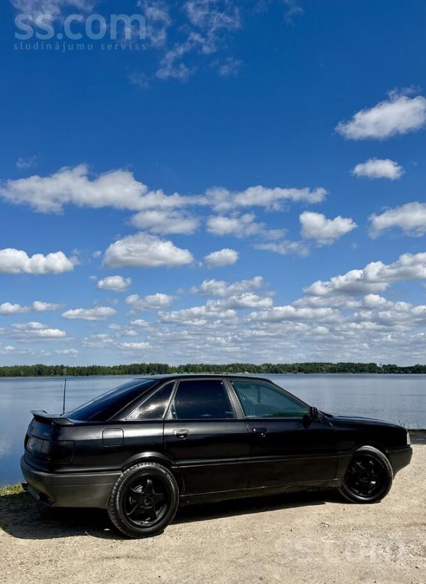 Melns Audi 80 1989 Rīga, ar dzinēja tilpumu 1.80 L un nobraukumu 280 tūkst. km par 1695 €, foto 4 vietnē AUTOMOTO.COM.LV