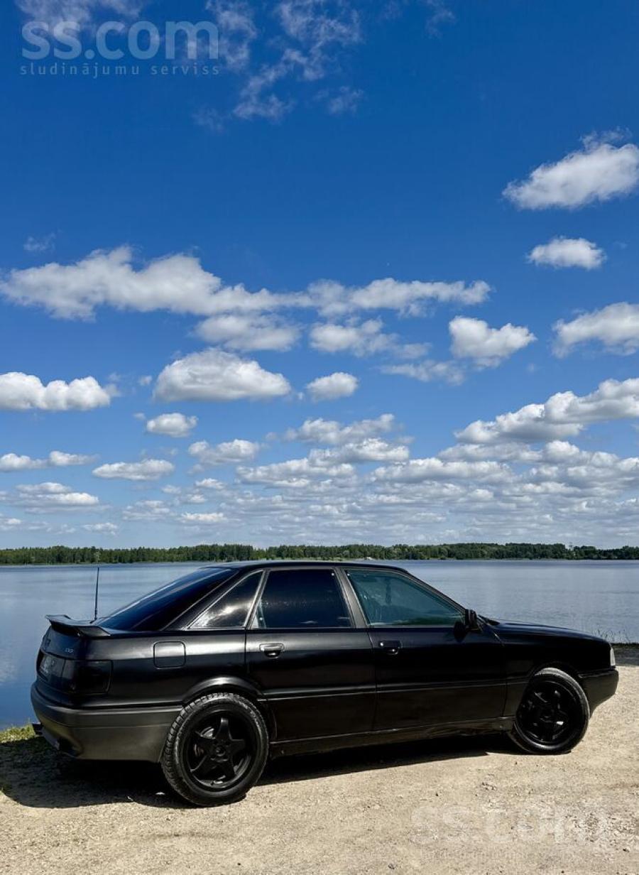 Melns Audi 80 1989 Rīga, ar dzinēja tilpumu 1.80 L un nobraukumu 280 tūkst. km par 1695 €, foto 5 vietnē AUTOMOTO.COM.LV