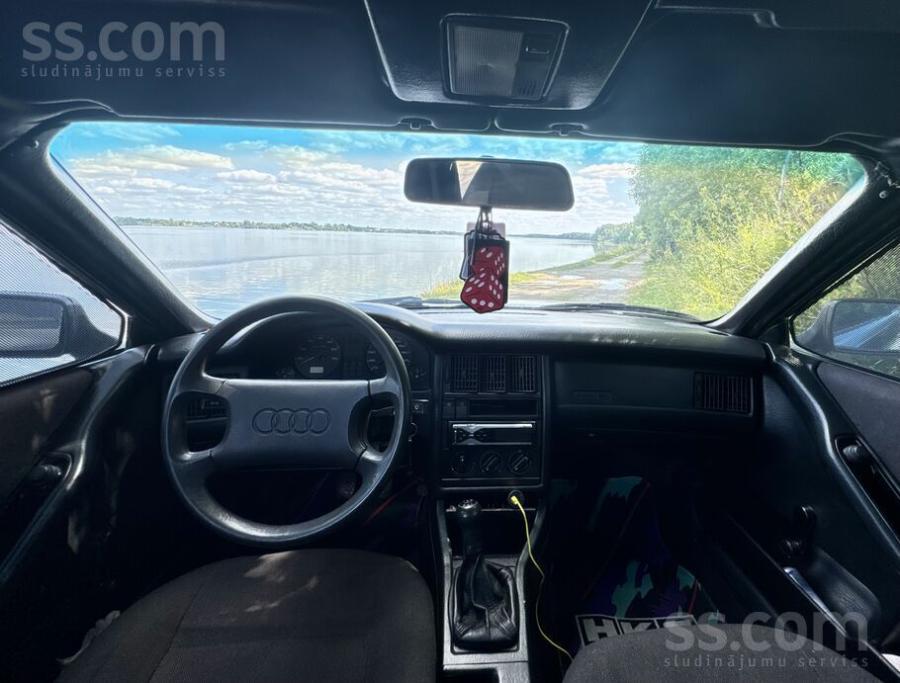 Melns Audi 80 1989 Rīga, ar dzinēja tilpumu 1.80 L un nobraukumu 280 tūkst. km par 1695 €, foto 12 vietnē AUTOMOTO.COM.LV