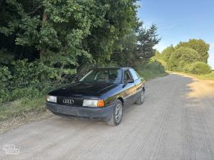 Black Audi 80 1989 in Mazeikiai, with an engine capacity of 2.00 L and mileage of 250 thousand km for 900 €, photo  on AUTOMOTO.COM.LV