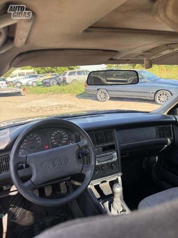 Black Audi 80 1989 in Mazeikiai, with an engine capacity of 2.00 L and mileage of 250 thousand km for 900 €, photo 7 on AUTOMOTO.COM.LV