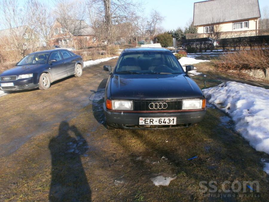 Black Audi 80 1990 in Kuldiga, with an engine capacity of 1.60 L and mileage of 442 thousand km for 350 €, photo 1 on AUTOMOTO.COM.LV
