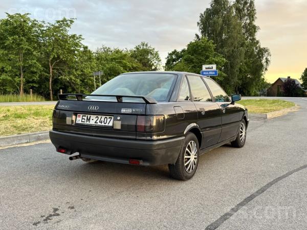 Melns Audi 80 1990 Kuldīga, ar dzinēja tilpumu 1.80 L un nobraukumu 179 tūkst. km par 800 €, foto 4 vietnē AUTOMOTO.COM.LV