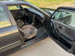 Melns Audi 80 1990 Kuldīga, ar dzinēja tilpumu 1.80 L un nobraukumu 179 tūkst. km par 800 €, foto 7 vietnē AUTOMOTO.COM.LV
