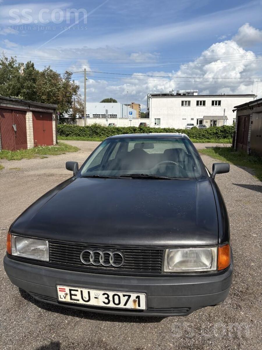 Black Audi 80 1991 in Riga, with an engine capacity of 1.90 L and mileage of 500 thousand km for 450 €, photo 3 on AUTOMOTO.COM.LV