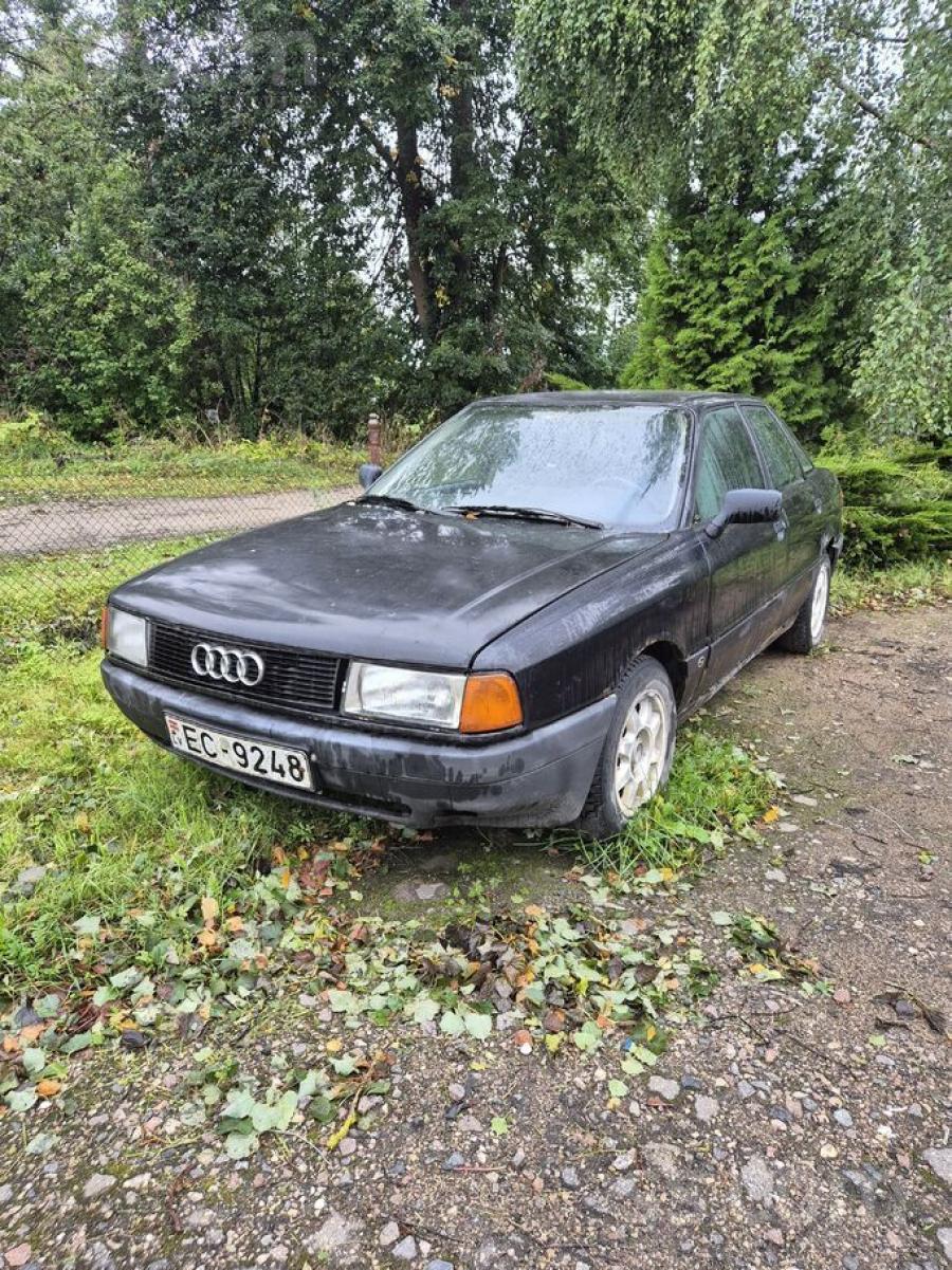 Melns Audi 80 1991 Ludza, ar dzinēja tilpumu 1.60 L un nobraukumu 342 tūkst. km par 300 €, foto 1 vietnē AUTOMOTO.COM.LV