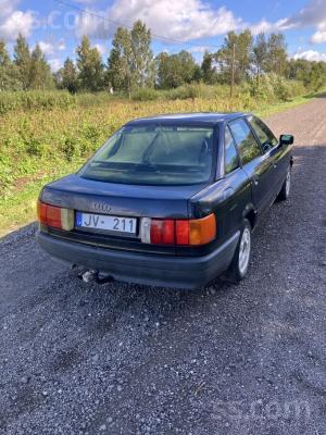 Black Audi 80 1991 in Ludza, with an engine capacity of 1.60 L and mileage of 343 thousand km for 1150 €, photo 12 on AUTOMOTO.COM.LV