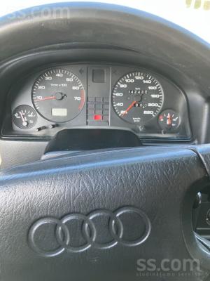 Black Audi 80 1991 in Ludza, with an engine capacity of 1.60 L and mileage of 343 thousand km for 1150 €, photo 13 on AUTOMOTO.COM.LV