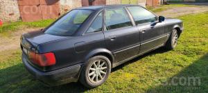 Melns Audi 80 1992 Daugavpils, ar dzinēja tilpumu 2.00 L un nobraukumu 331 tūkst. km par 500 €, foto 6 vietnē AUTOMOTO.COM.LV