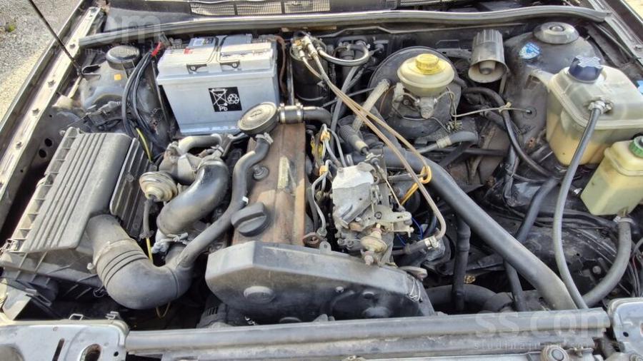 Black Audi 80 1992 in Riga, with an engine capacity of 1.90 L and mileage of 288 thousand km for 550 €, photo 5 on AUTOMOTO.COM.LV