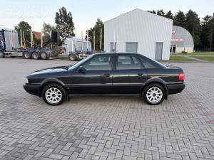 Melns Audi 80 1992 Valmiera, ar dzinēja tilpumu 2.00 L un nobraukumu 307 tūkst. km par 2800 €, foto 9 vietnē AUTOMOTO.COM.LV