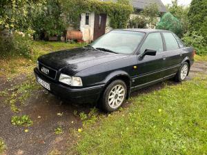 Black Audi 80 1993 in Tukums, with an engine capacity of 1.90 L and mileage of 327 thousand km for 550 €, photo 3 on AUTOMOTO.COM.LV
