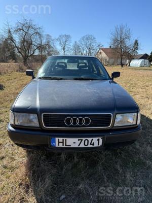 Melns Audi 80 1994 Preiļi, ar dzinēja tilpumu 2.00 L un nobraukumu 223 tūkst. km par 950 €, foto 7 vietnē AUTOMOTO.COM.LV