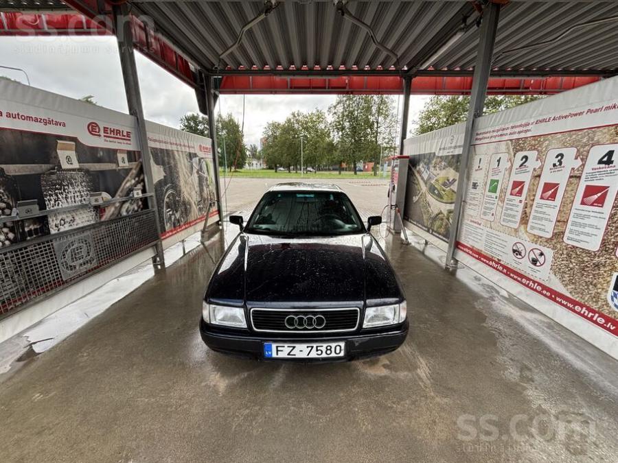 Черный Ауди 80 1994 в Рига, объемом двигателя 2.00 л и пробегом 390 тыс. км за 980 €, фото 4 на AUTOMOTO.COM.LV