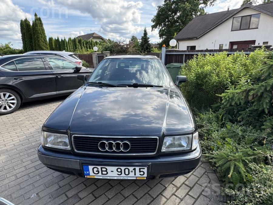 Melns Audi 80 1994 Rīga, ar dzinēja tilpumu 2.00 L un nobraukumu 243 tūkst. km par 1250 €, foto 1 vietnē AUTOMOTO.COM.LV