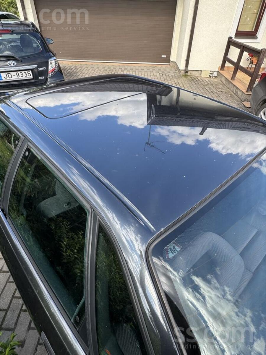 Melns Audi 80 1994 Rīga, ar dzinēja tilpumu 2.00 L un nobraukumu 243 tūkst. km par 1250 €, foto 5 vietnē AUTOMOTO.COM.LV