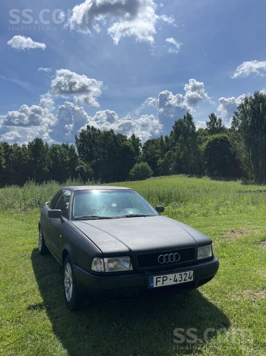 Melns Audi 80 1994 Kuldīga, ar dzinēja tilpumu 1.90 L un nobraukumu 473 tūkst. km par 1100 €, foto 1 vietnē AUTOMOTO.COM.LV