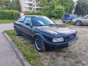 Melns Audi 80 1994 Kaišiadorys, ar dzinēja tilpumu 1.98 L un nobraukumu 292 tūkst. km par 1100 €, foto 3 vietnē AUTOMOTO.COM.LV